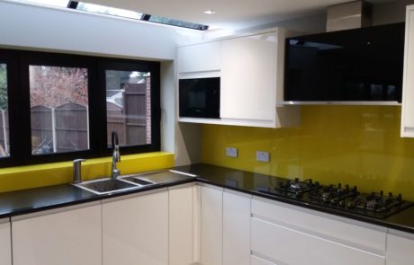 Glass Republic - Create A Unique Painted Glass Splashback